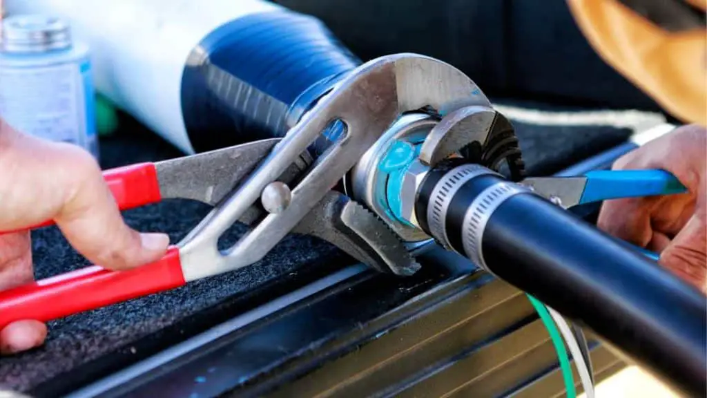 RV Kitchen Sink Clogged? Discover Simple Unclogging Tips - House Cleanify