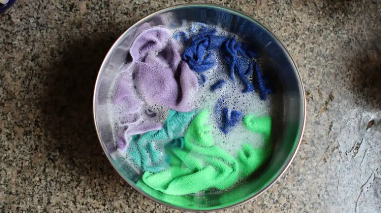 Microfiber cloth with warm water Review - House Cleanify